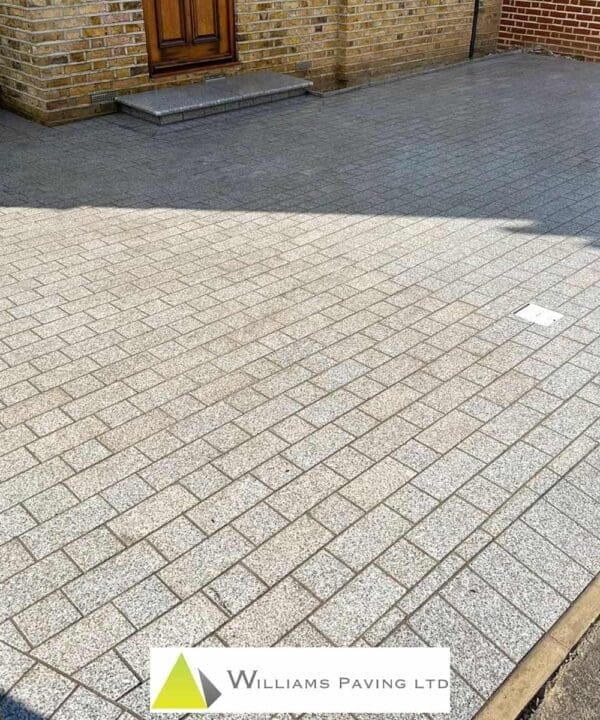 ProJoint™ TITAN™ Neutral/Buff 22.5kg | Lowarth Paving